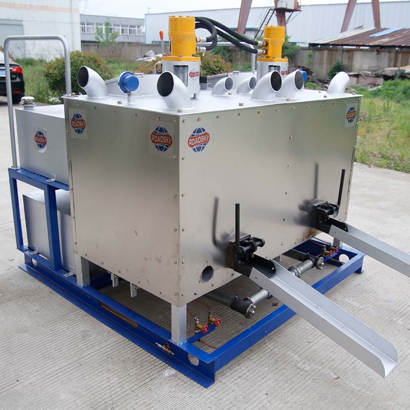 RS-4E Dual-Fuel Road Marking Preheater - RoadSky