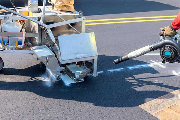 Usage of Road Marking Machine: A Comprehensive Guide